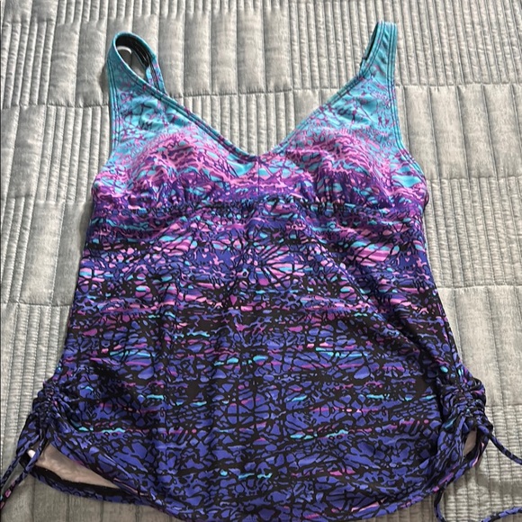 TYR | Swim | Tyr Tankini Top Womens Size 2 | Poshmark